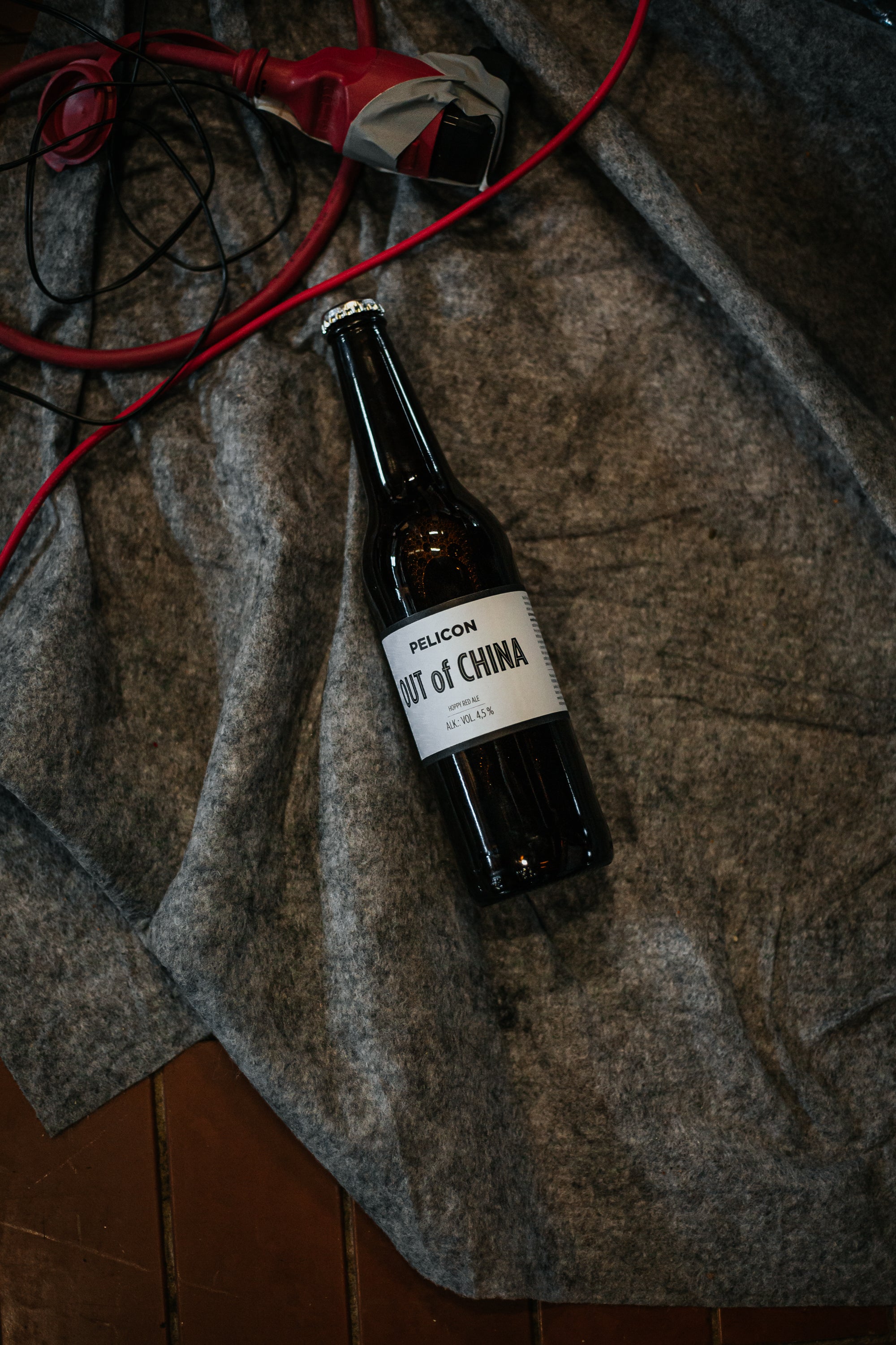 Out of China (hoppy red ale) – Pivovarna Pelicon